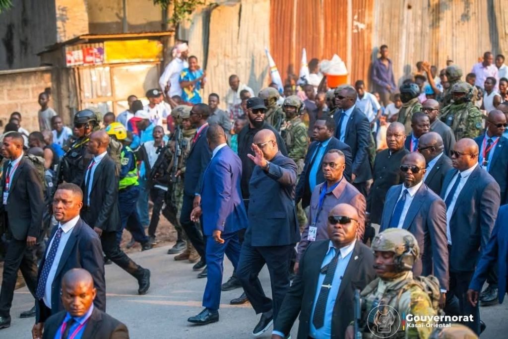 RDC : Félix-Antoine Tshisekedi atterrit à Mbujimayi pour inaugurer l ...