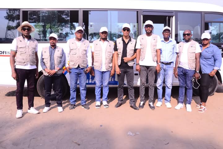 RDC : Kinshasa se dote de 480 nouveaux bus « Esprit de vie » pour ...